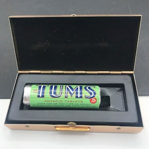 Have TUMS Will Travel Box, Chess Horse Piece Motif, 1950s Trinket Pill ...