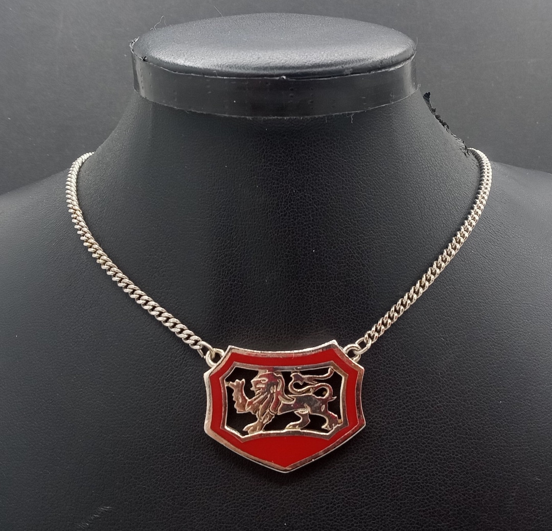 Vintage Lion Pendant Necklace, 1950's 1960's Heraldic Coat of Arms ...