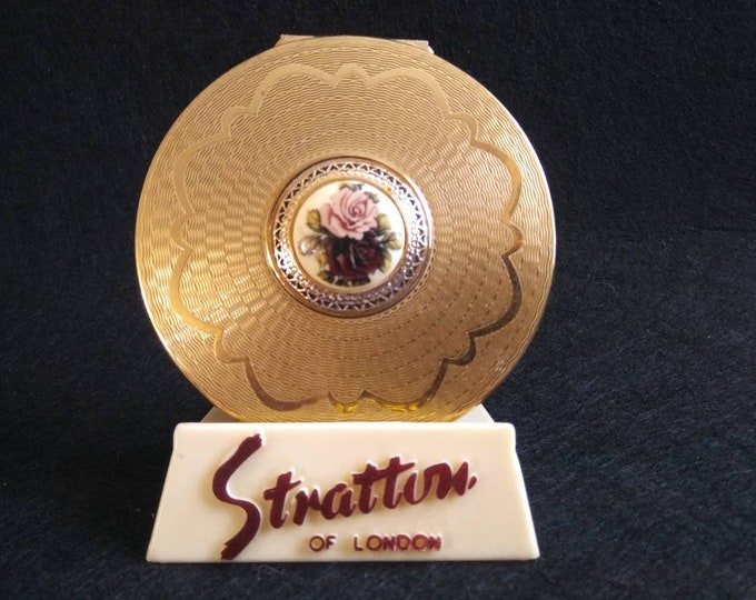 Vintage Compact by Stratton London England Mid Century Modern Home ...
