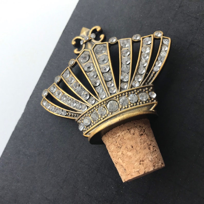 Nice Looking Rhinestone Crown Bottle Stopper Collectible | Etsy