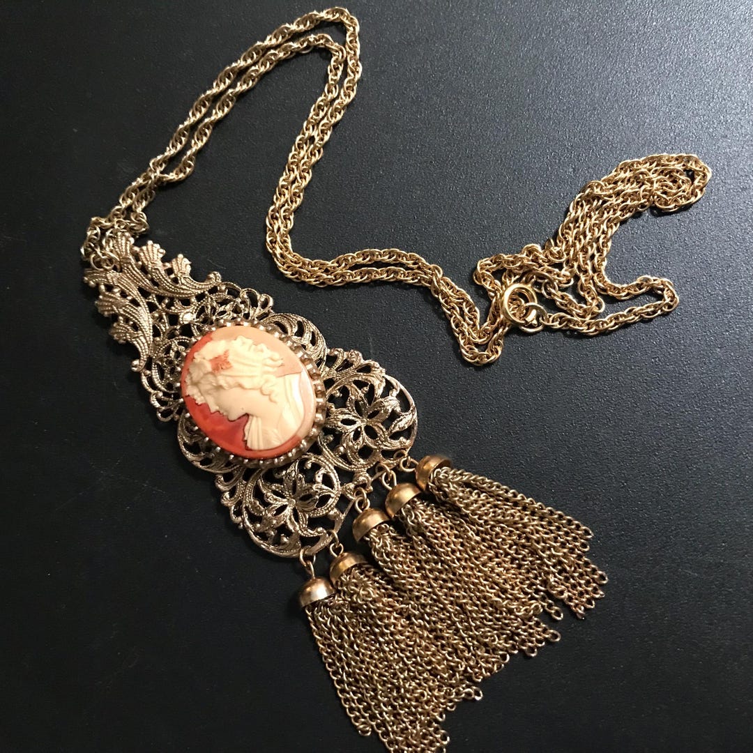 Large Vintage Cameo Pendant Necklace, 1960s Statement Jewelry - Etsy