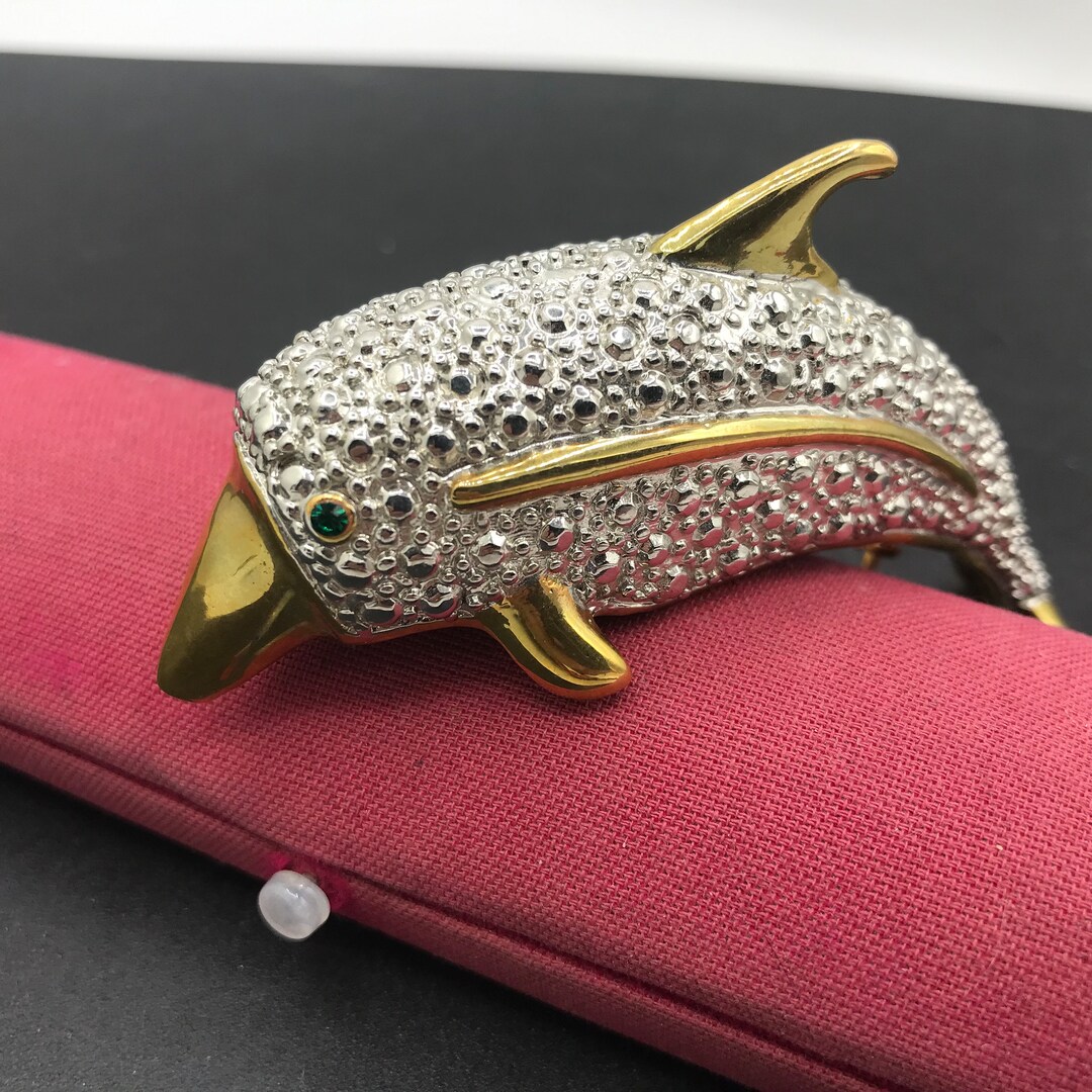 Cute Dolphin Shoulder Brooch, Vintage Green Rhinestone Eye Fish Pin ...