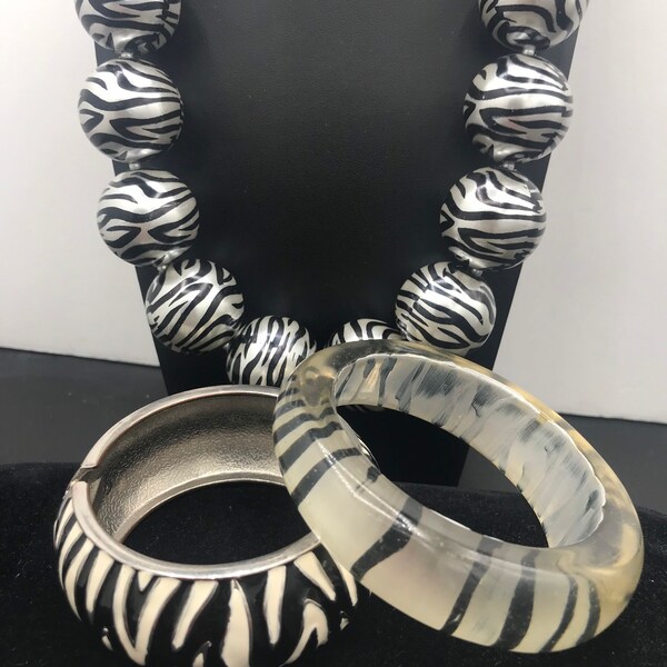 Lucite Jewelry - Etsy
