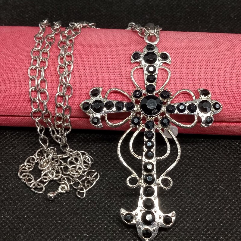 Vintage Cross Necklace - Etsy