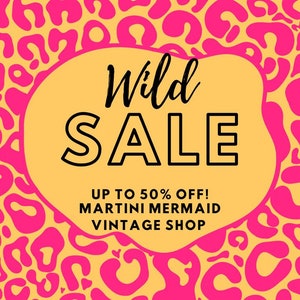 Vintage Paperweight ** Collectible Home Decor ** Holiday Gift Idea ...