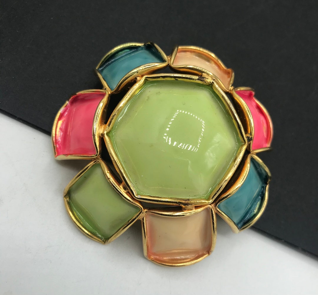 Original by Robert Collectible Brooch Pin, Pink Blue Green Beige ...