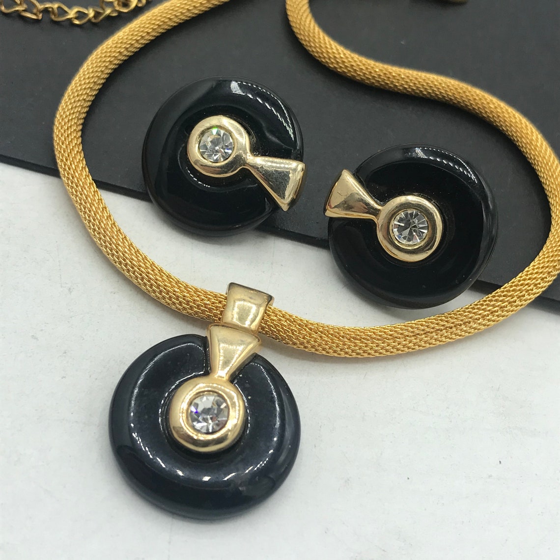 Bijoux Terner Vintage Rhinestone Pendant Necklace & Clip on Earrings ...