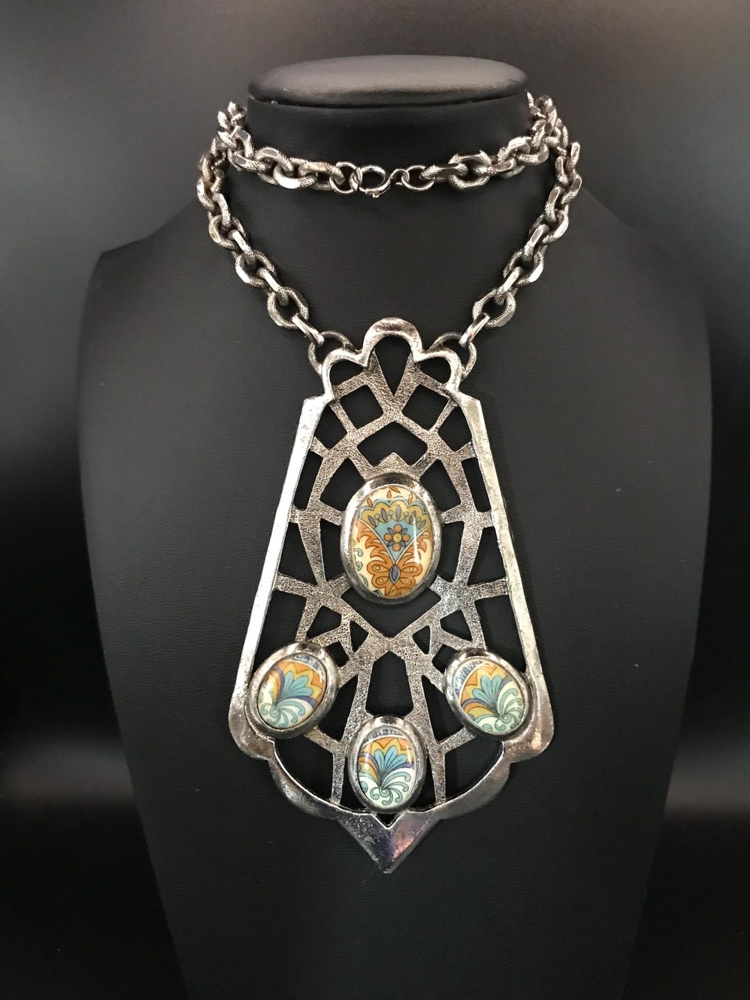 Big Pendant Necklace, 1960s 1970s Silver Tone Chunky Chain Large Funky ...