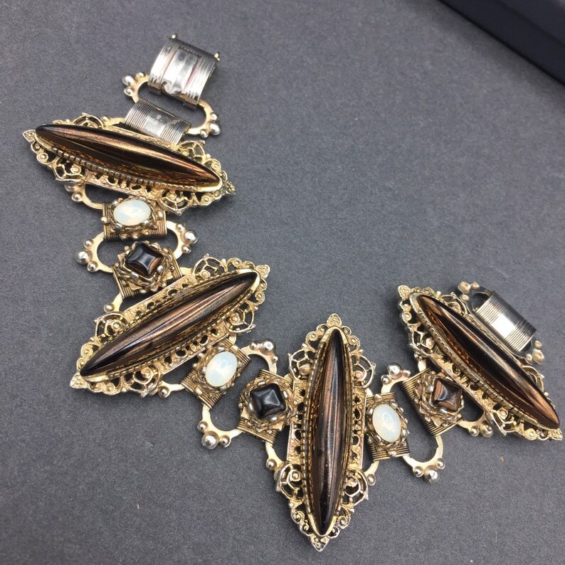 Beautiful Brown Juliana Style Chunky Victorian Revival 1940s - Etsy