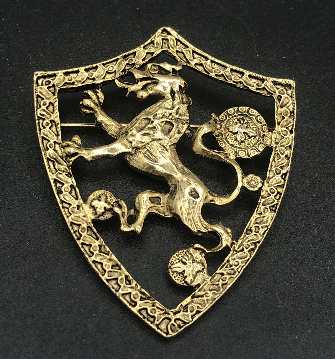 Lion Shield Brooch, 1950's 1960's Vintage Heraldic Lion Crest Pin ...