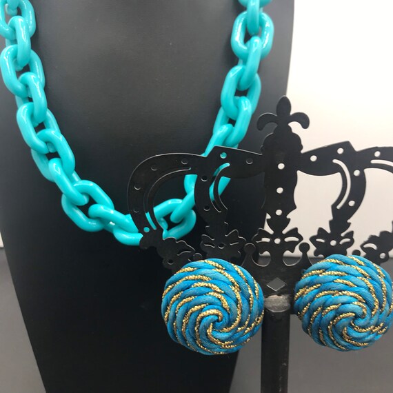 Vintage Aqua Blue Chunky Chain Necklace & Big Bold Bu… - Gem