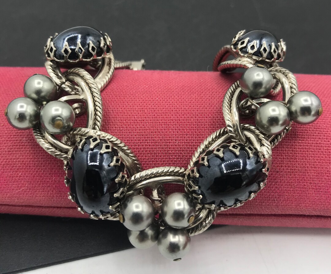 1950s 1960s Kafin Style Bracelet, Black Beaded Dogtooth Collectible Bracelet - Etsy