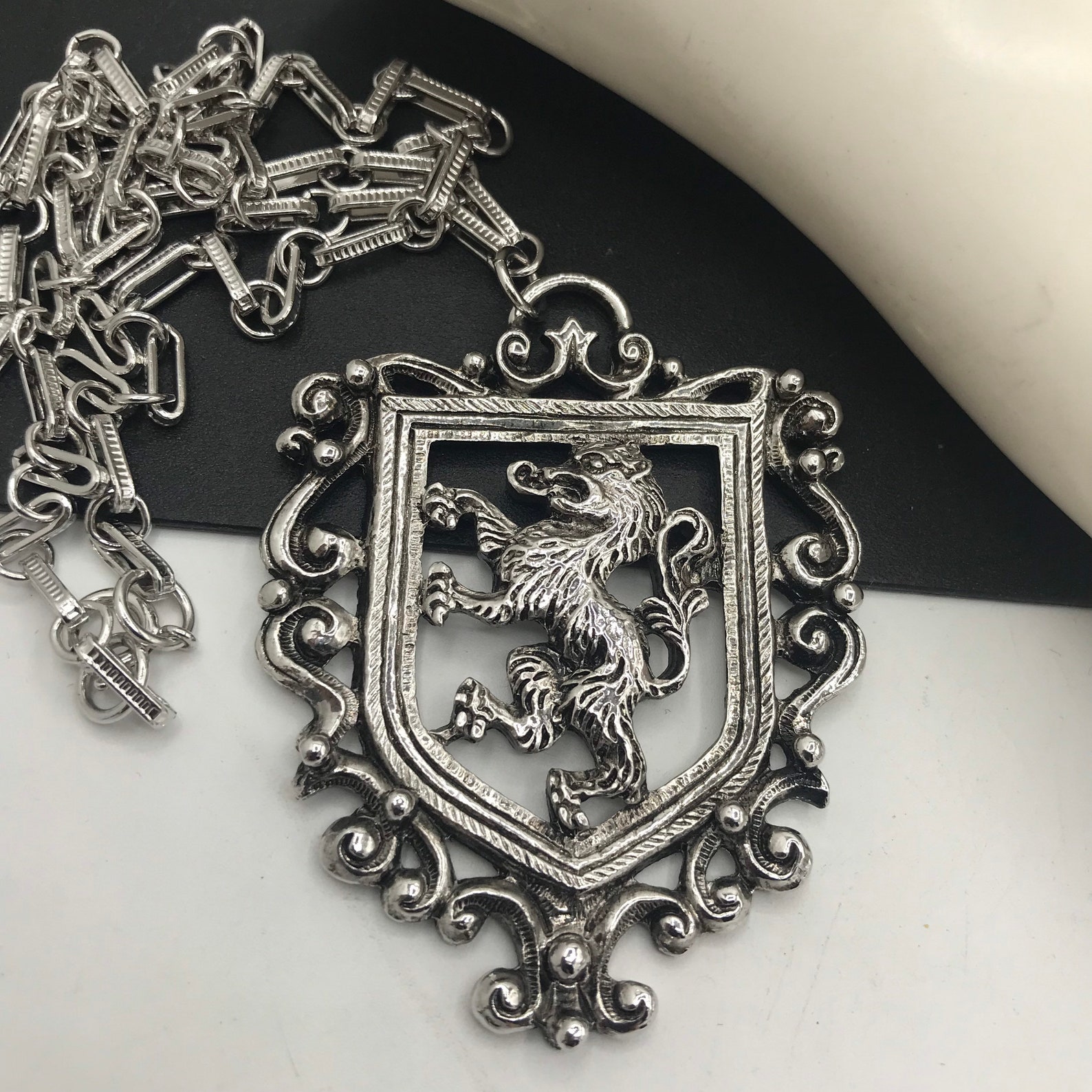 Vintage Silver Tone Lion Heraldic Shield Collectible Pendant - Etsy