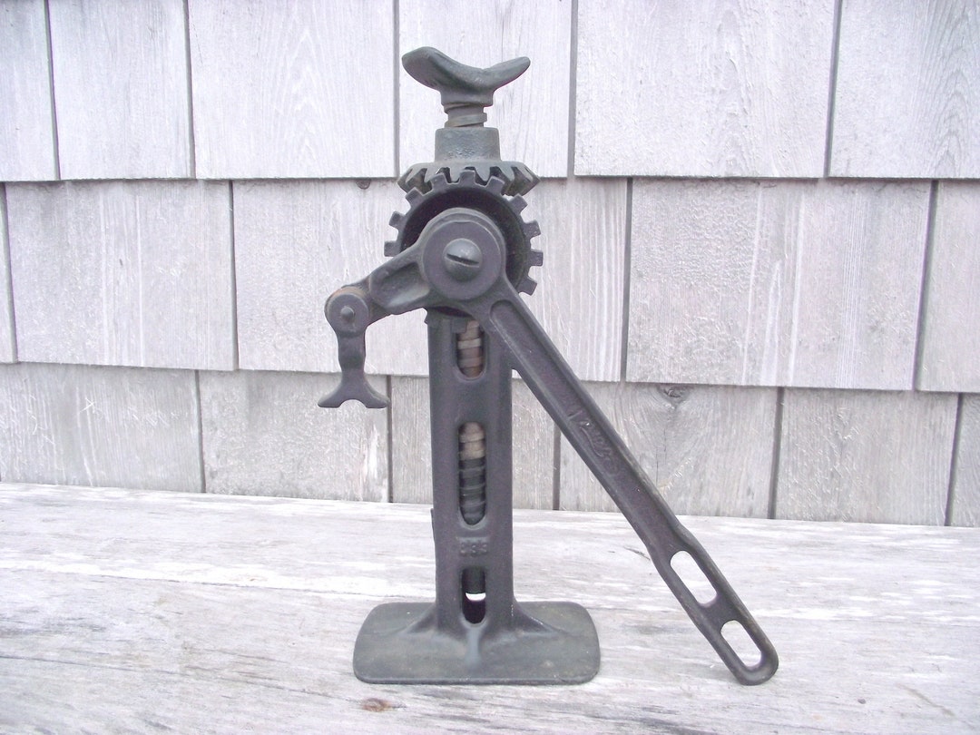 Antique Ford Model T Screw Jack Auto Truck Cast Iron Script Walker ...