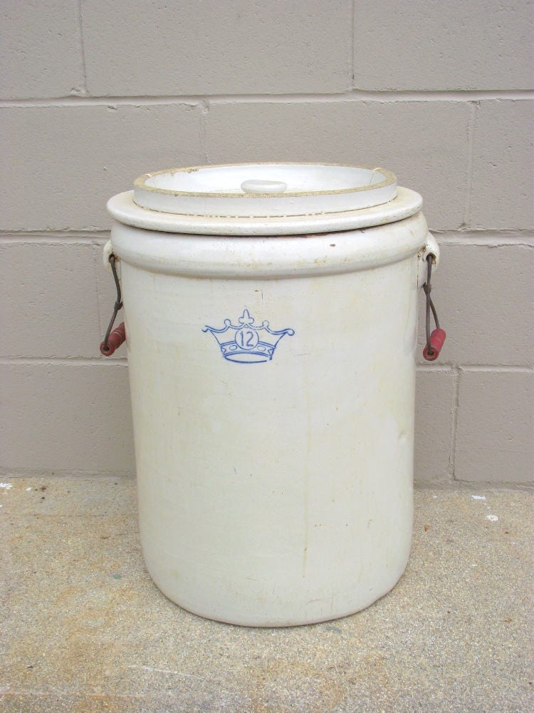 Figurines & Knick Knacks Vintage Ecuador Hand Painted Wood Crock with ...