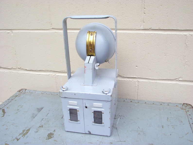 All Original WW2 US Navy Portable Flood Light With Batteries - Etsy
