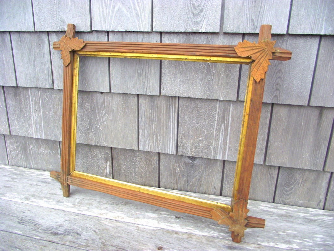 Antique Eastlake Wood Victorian Carved Leaf Picture Frame With Gold ...