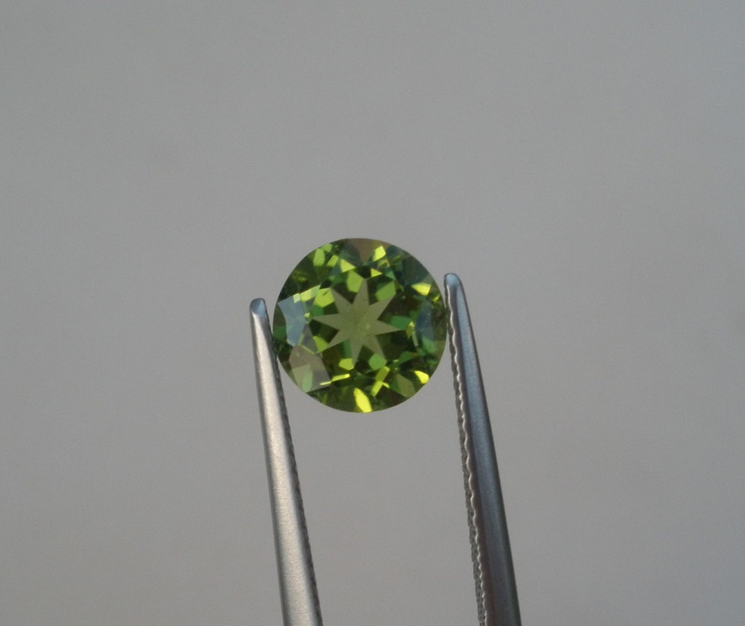 Peridot Round Loose Natural Faceted Gem 8mm - Etsy