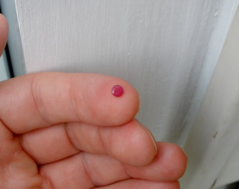 Red Ruby Round Loose Faceted Natural Gem 4mm AAA Quality - Etsy