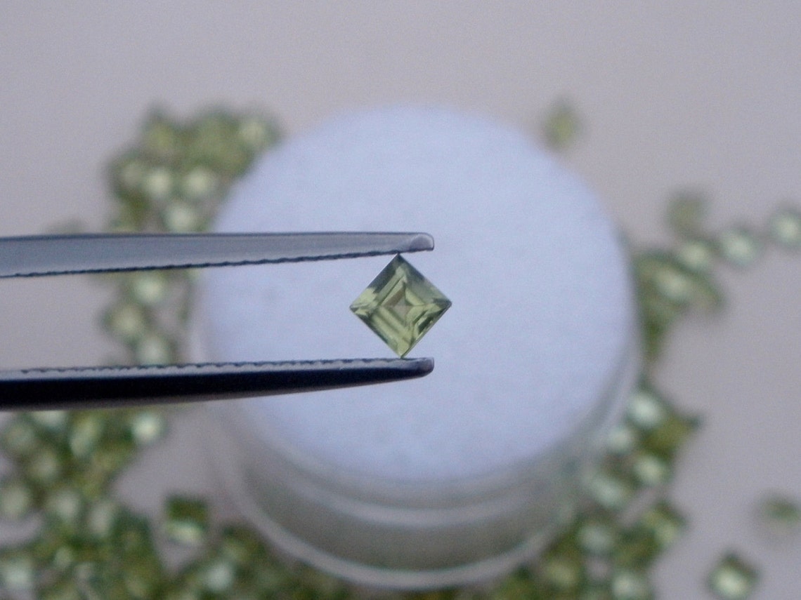 Peridot Square Loose Faceted Natural Gem 3mm - Etsy