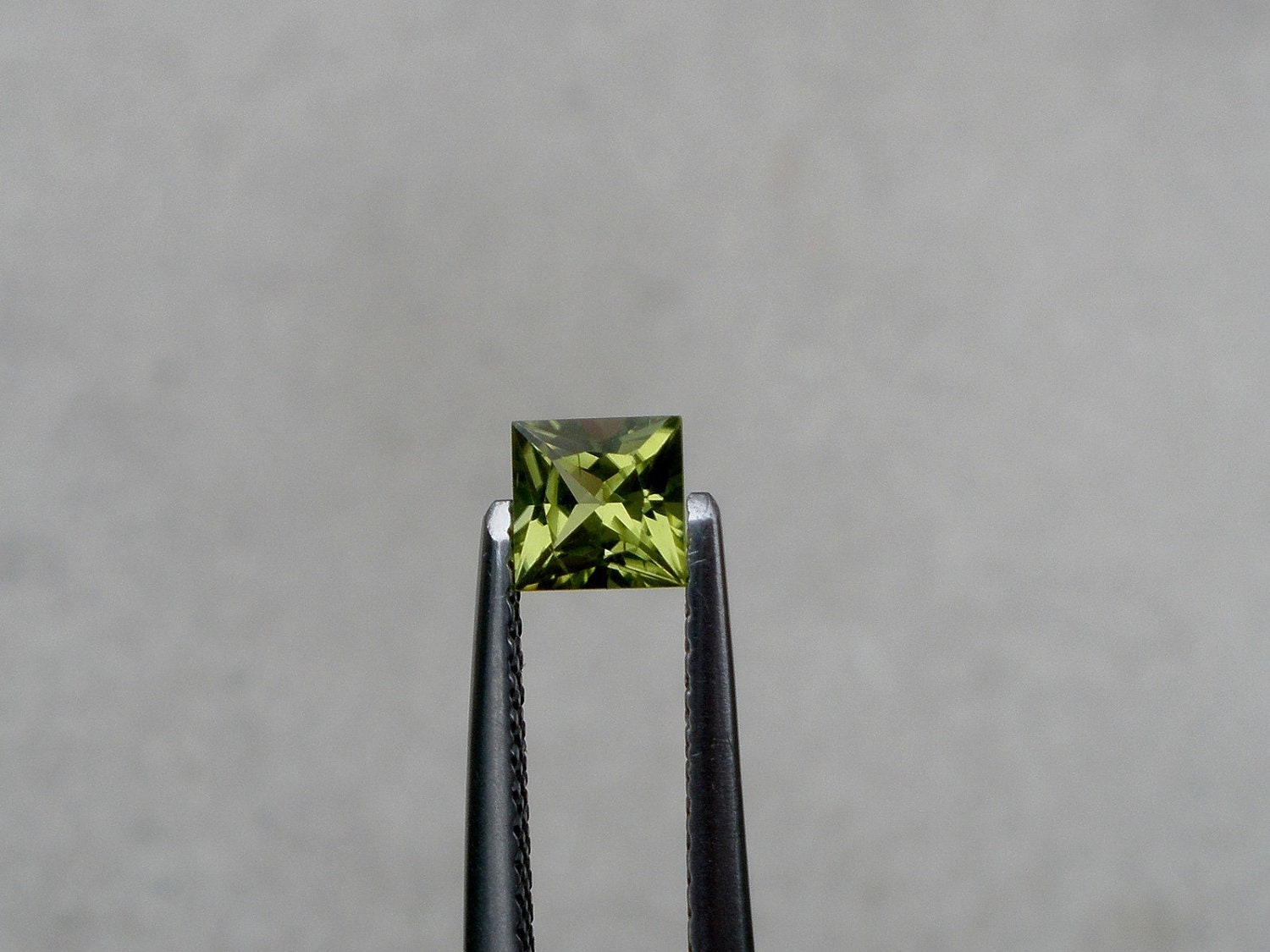 Peridot Princess Cut Loose Natural Gem 4mm for Jewelry Making and ...