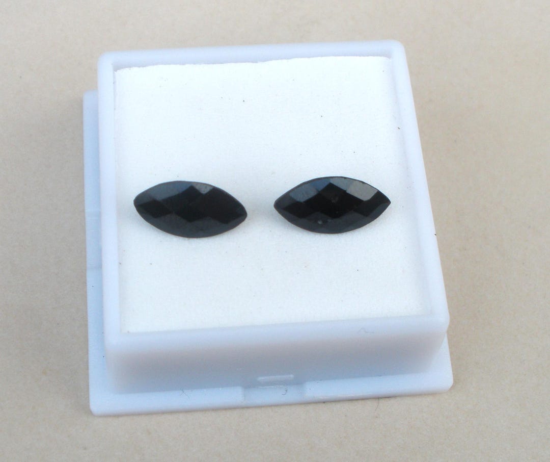 Almondine Garnet Marquise Gem Pair, Natural Black Stones (12x6mm) - Etsy