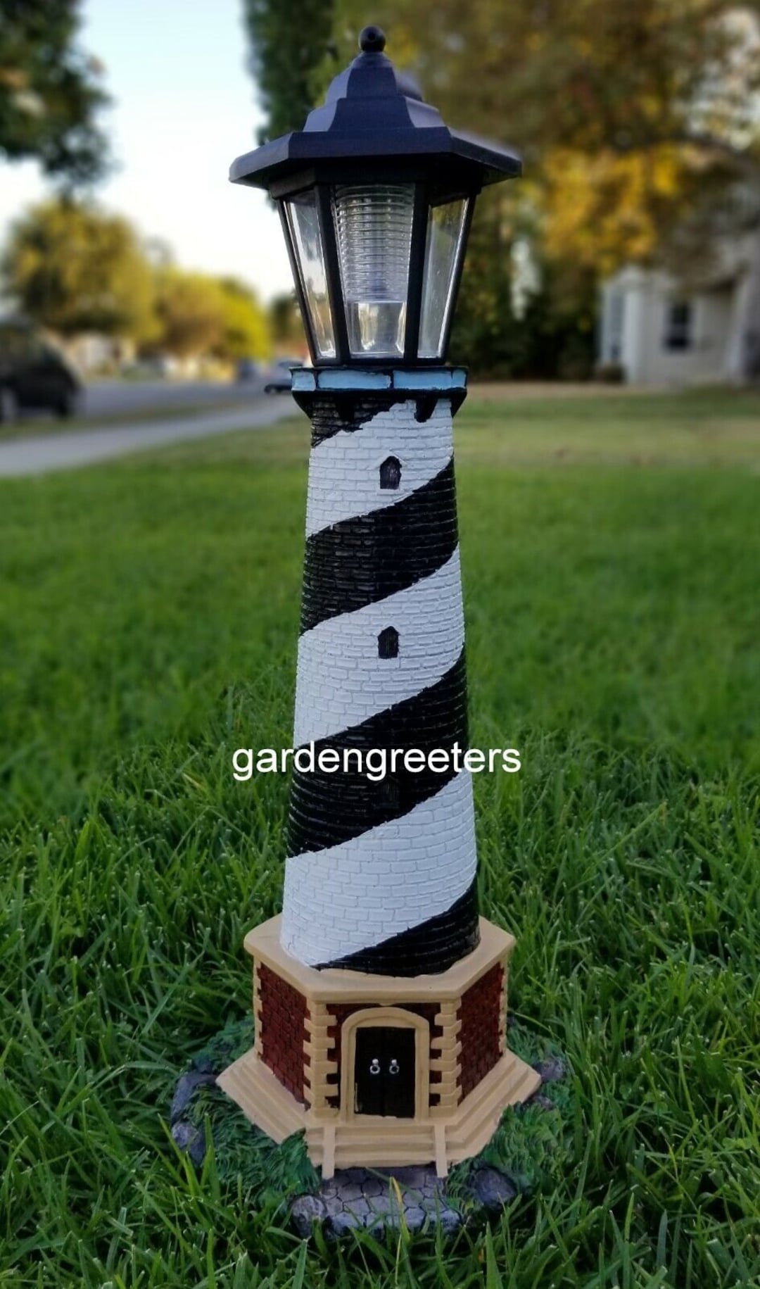 Solar Lighthouse Statue Solar Guiding Light Figurine Lighthouse Guiding ...