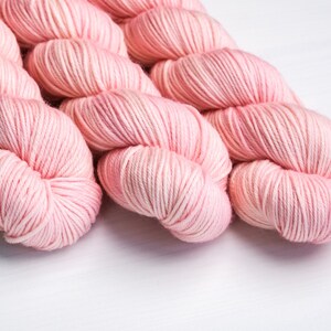 Hand Dyed Yarn, Bubblegum Pink Tonal Yarn, DK, OOAK - Etsy