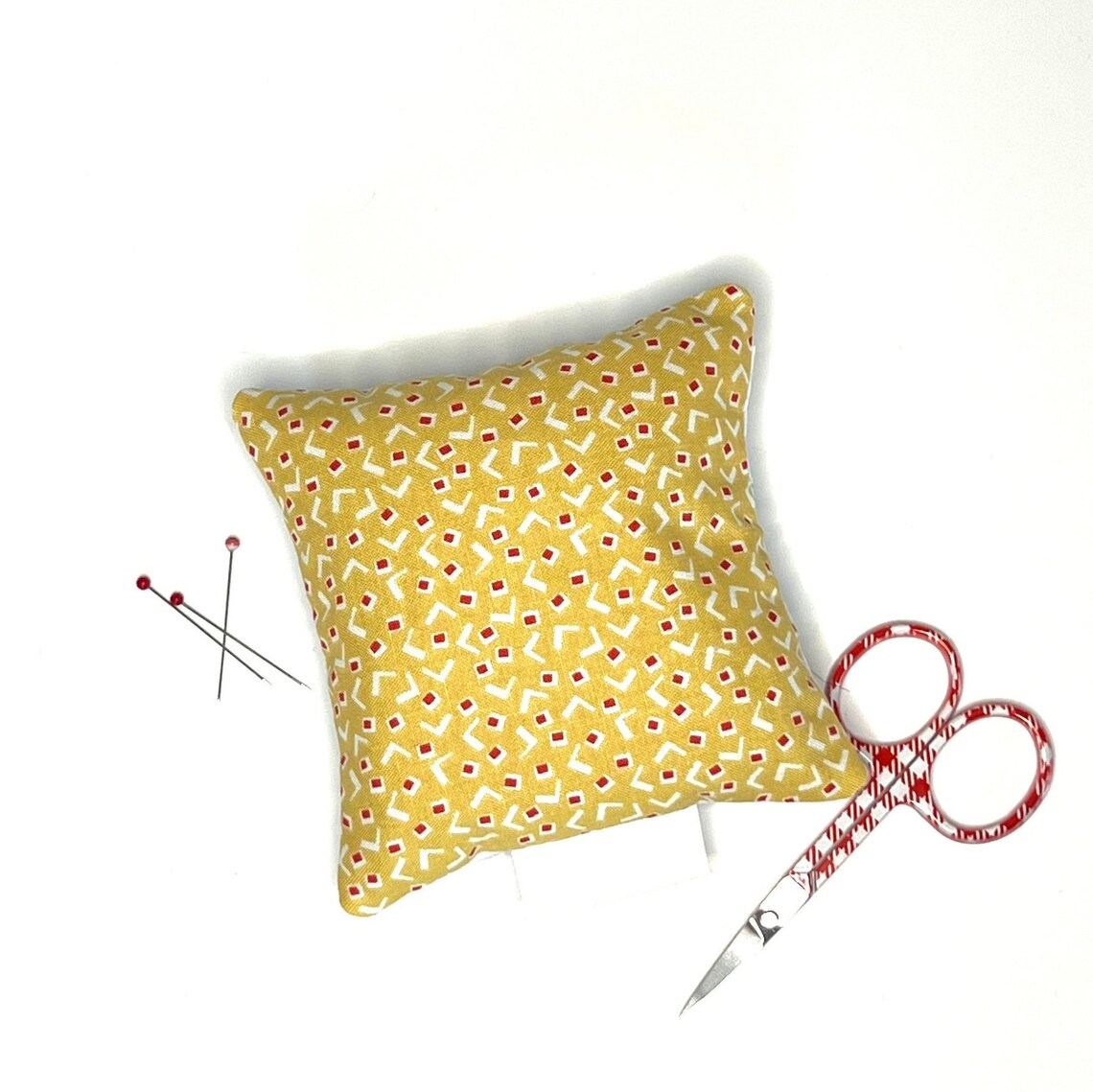 Handmade Granny Square Pincushion Quilted Pincushion Sewing Accessory ...