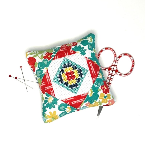 Square Pincushion - Etsy