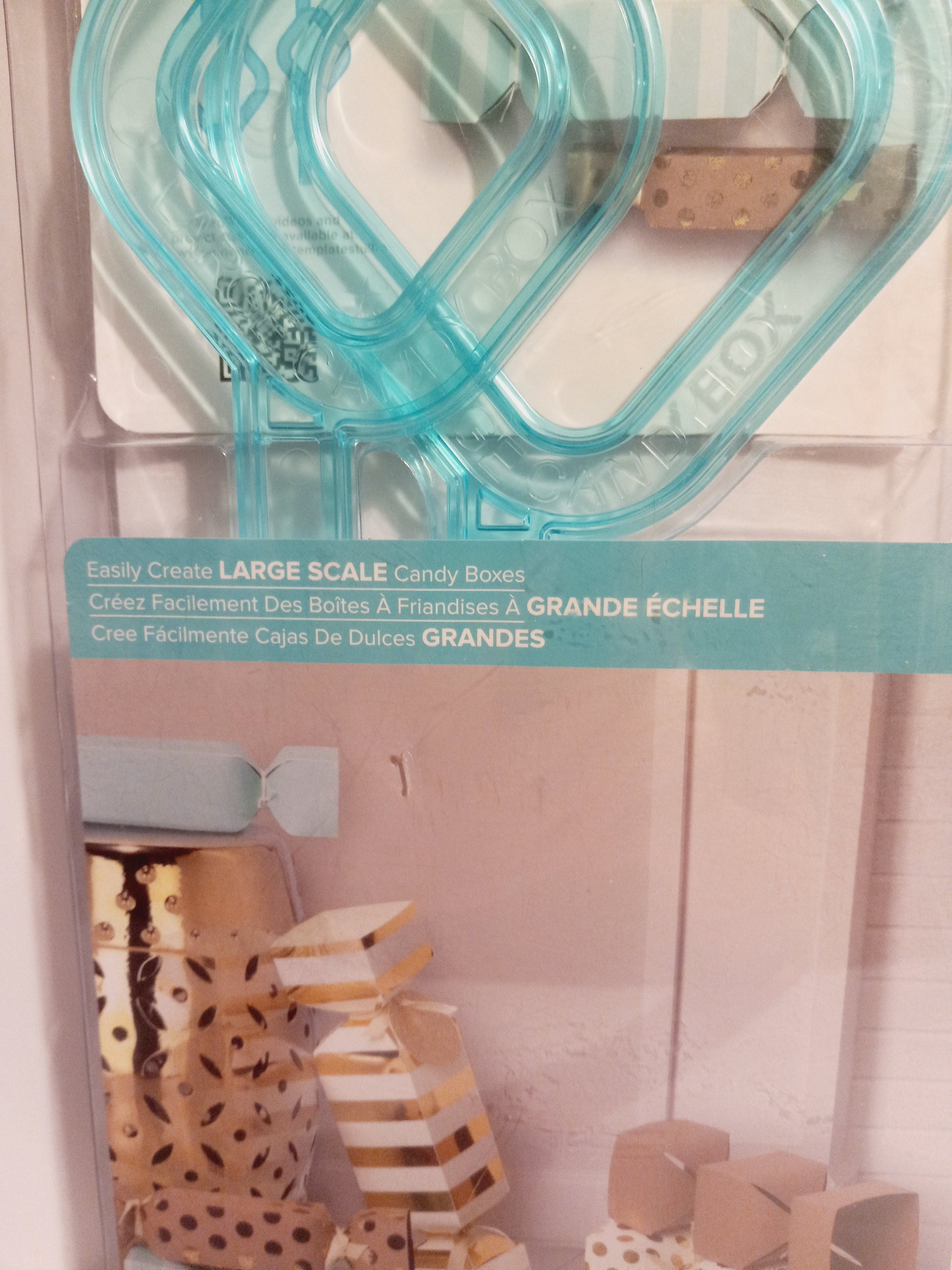 We R Memory Keepers Candy Box Template Studio, 1 Large and 1 Extra ...