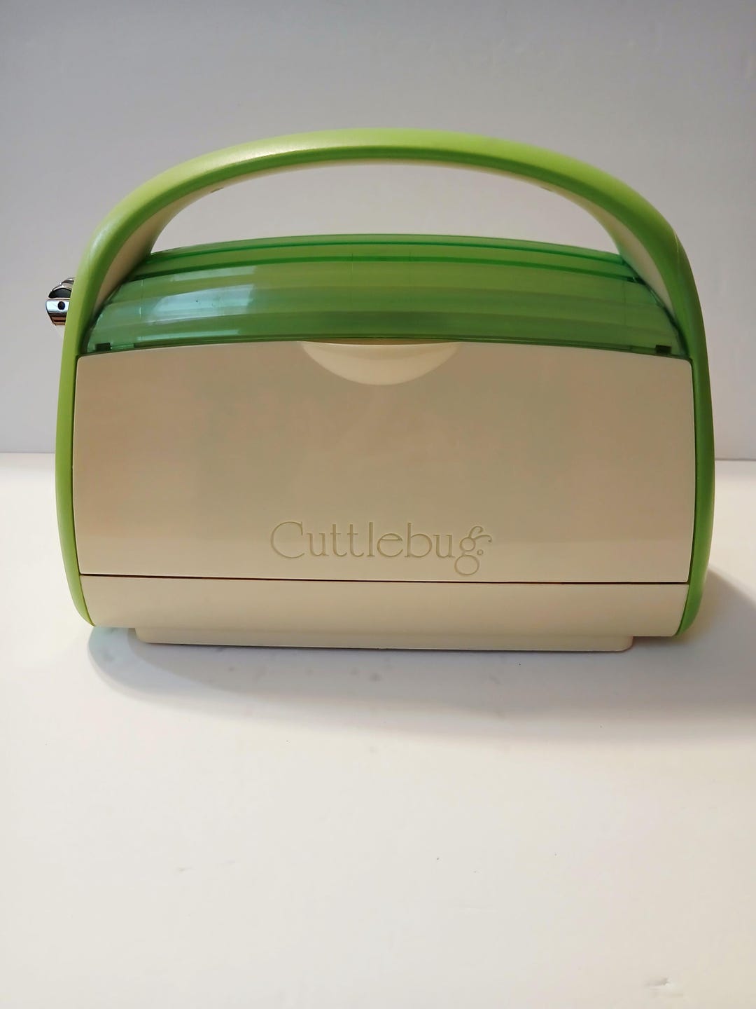 Cuttlebug Die Cutting Machine Green and Cream Portable Embosser Machine ...