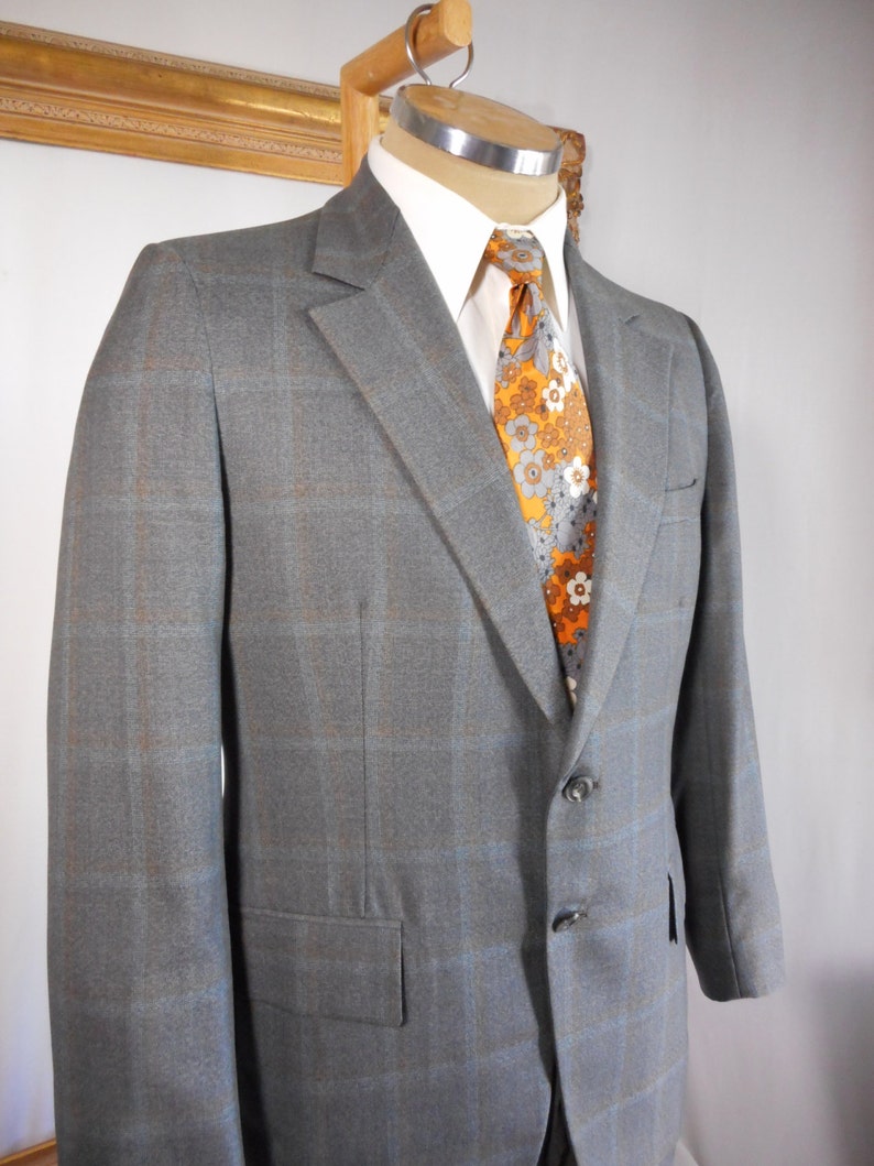 Vintage 1970's Botany 500 Grey Plaid Suit - Size 39 Short - Etsy