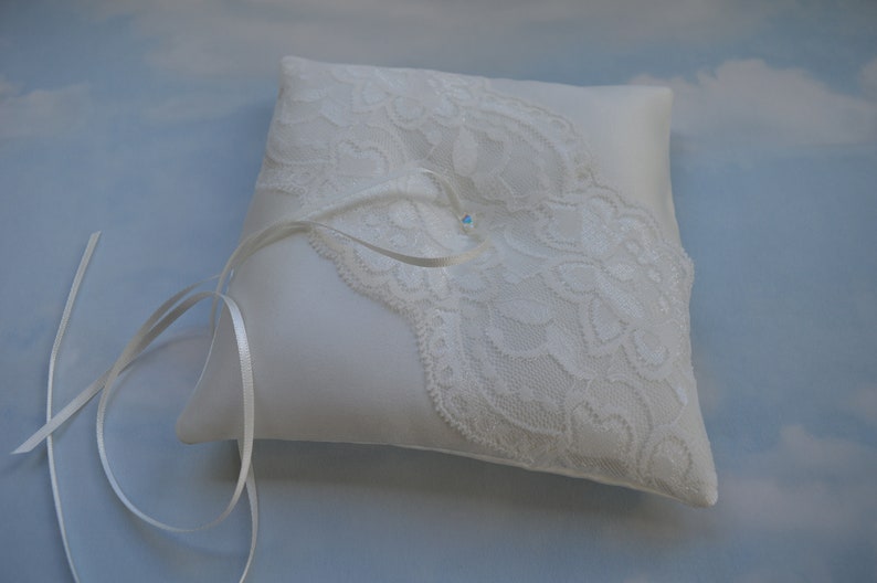 IVORY Satin Wedding Ring Cushion LIGHT IVORY Wedding Ring - Etsy