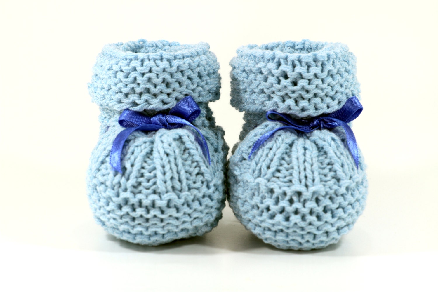 Knitted Baby Shoes Pattern With Ribbon in the Size 3 6 | Etsy
