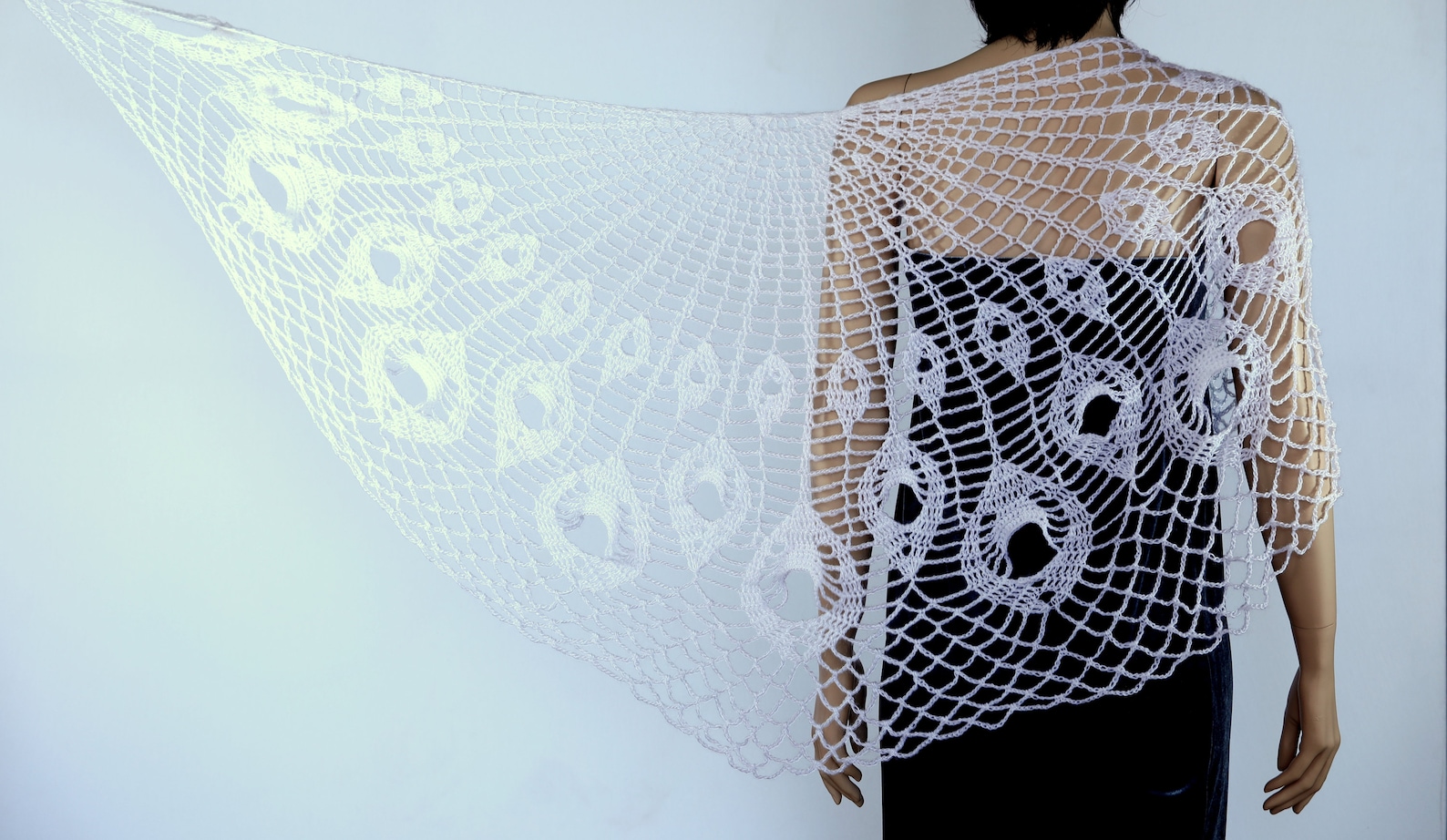 Peacock Shawl Crochet Pattern Shawl Lacy Crochet Peacock Wedding Shawl ...