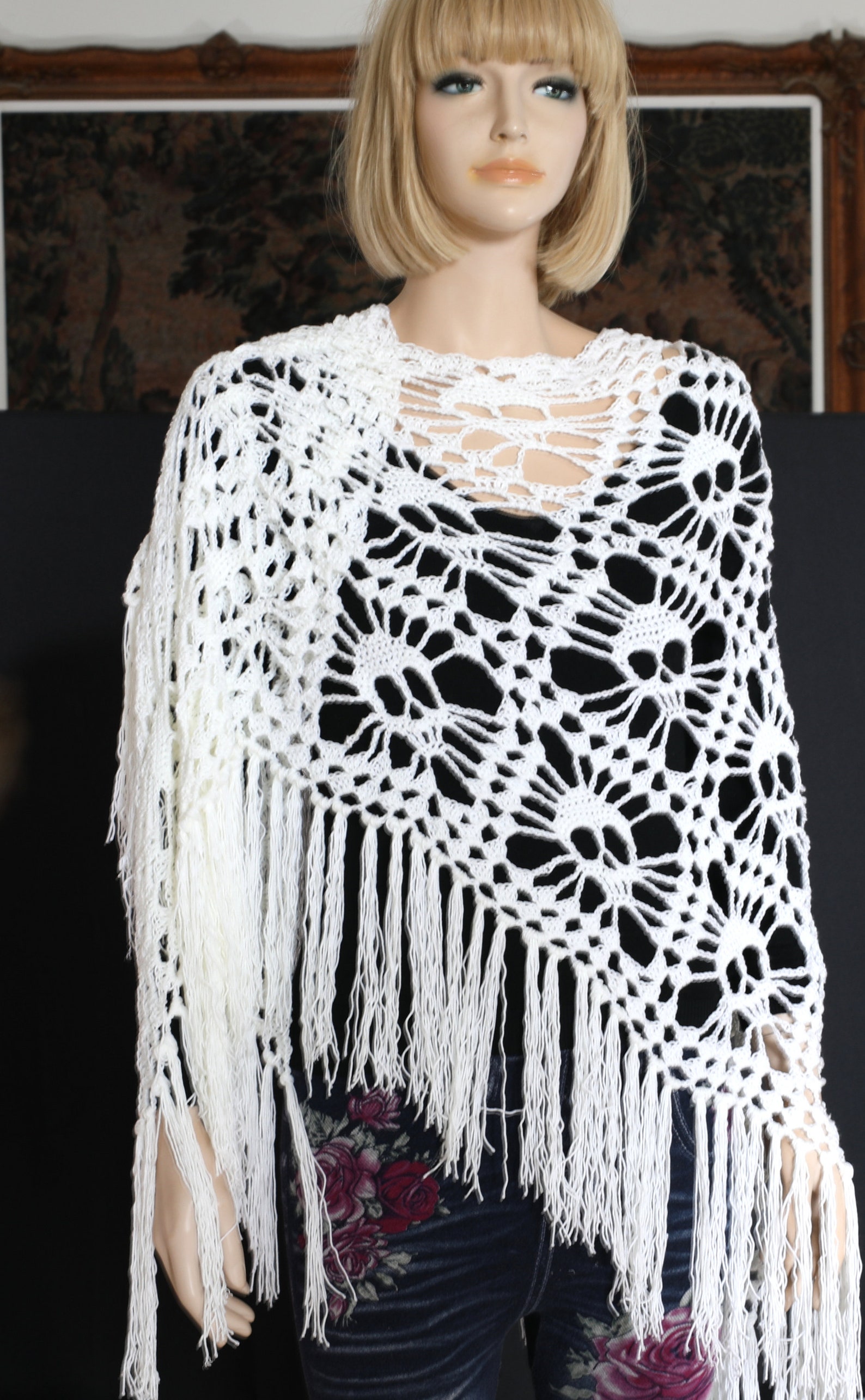 Skull Shawl Lost Souls Shawl Halloween Accessory Skull Motif - Etsy