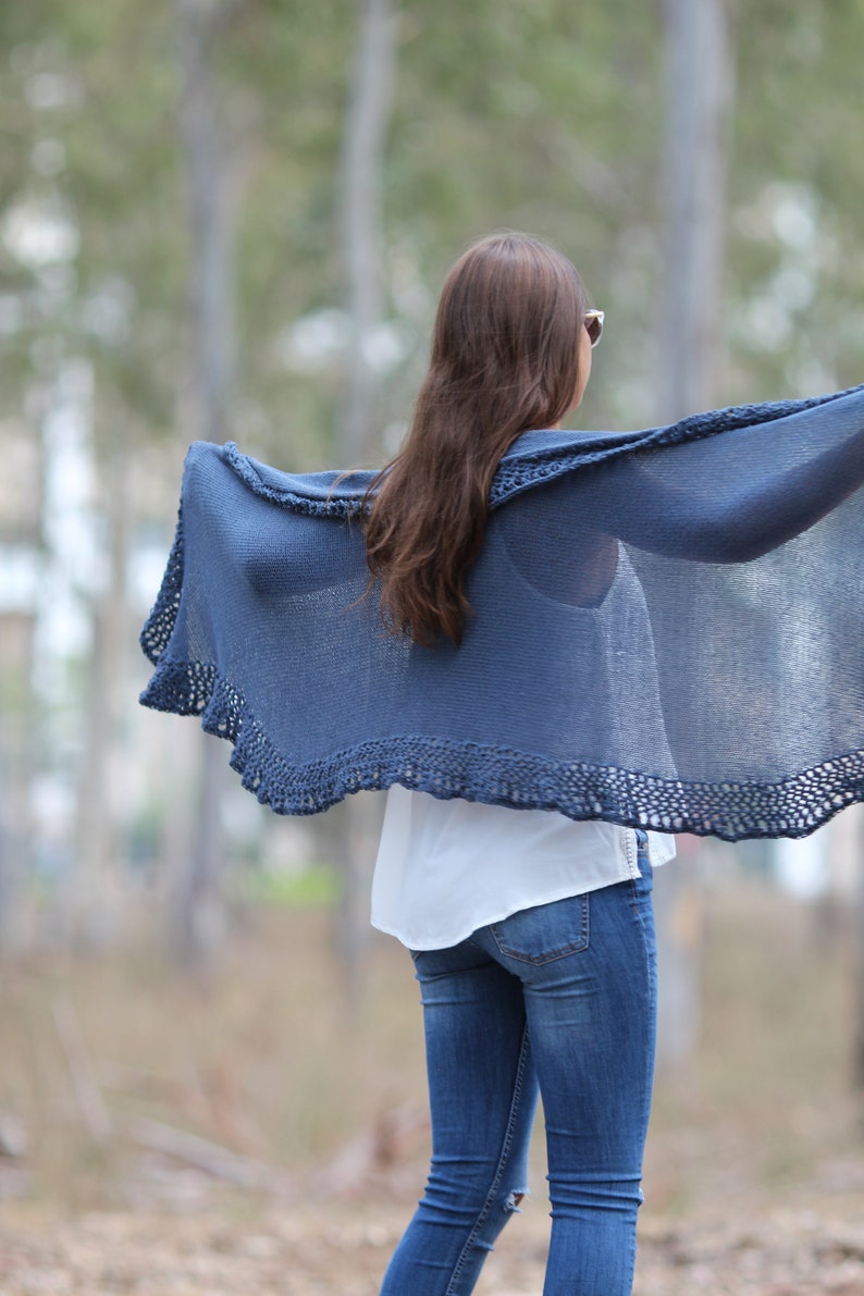 Knit Shawl Pattern Hand Knit Shawl Pattern Women Shawl Tutorial ...