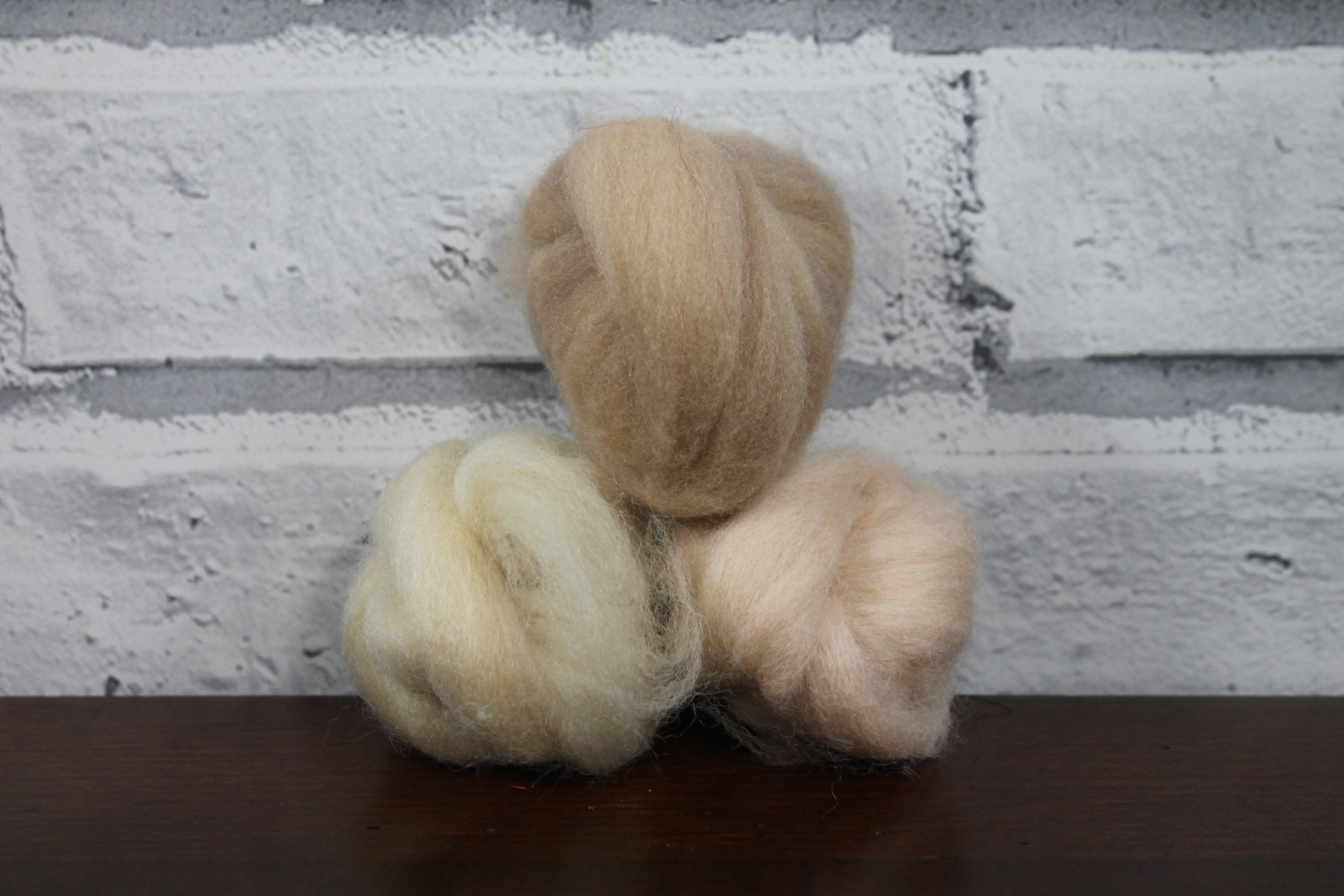 Wooly Buns in Flesh Tones wool roving top assortment hand | Etsy
