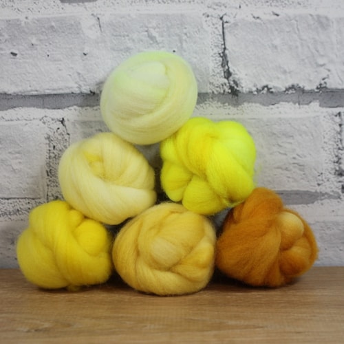 Wooly Buns Roving Fiber Sampler Gold Wool Roving Assortment | Etsy