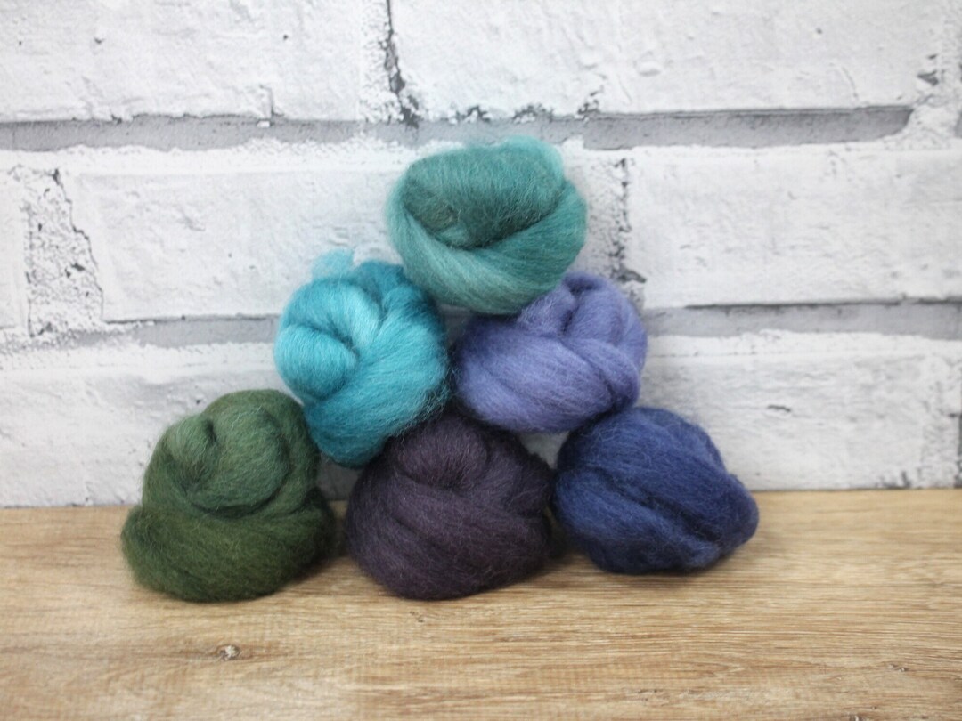 Wooly Buns in Blue Ridge, Wool Roving Assortment 6 Piece Hand Dyed ...
