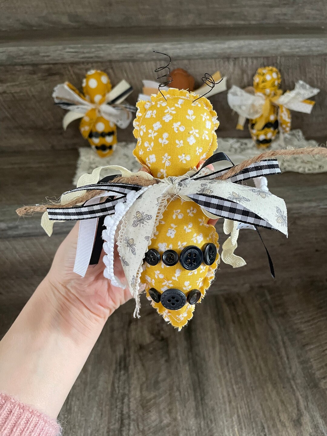 Bumble Bee Tray Decor, Bee Decorations, Farmhouse Bee Decor, Bee ...