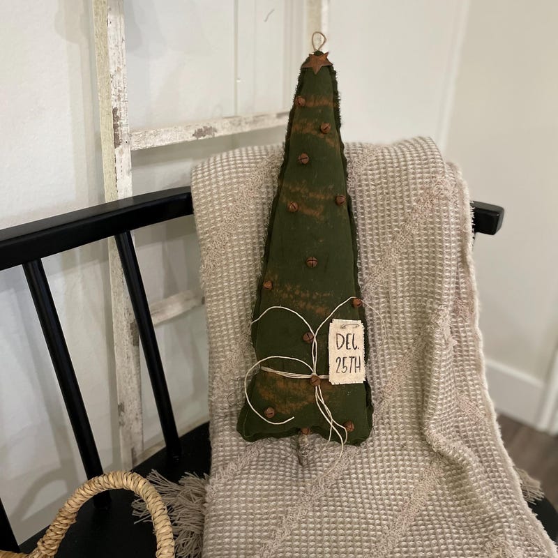 Primitive Tree - Etsy