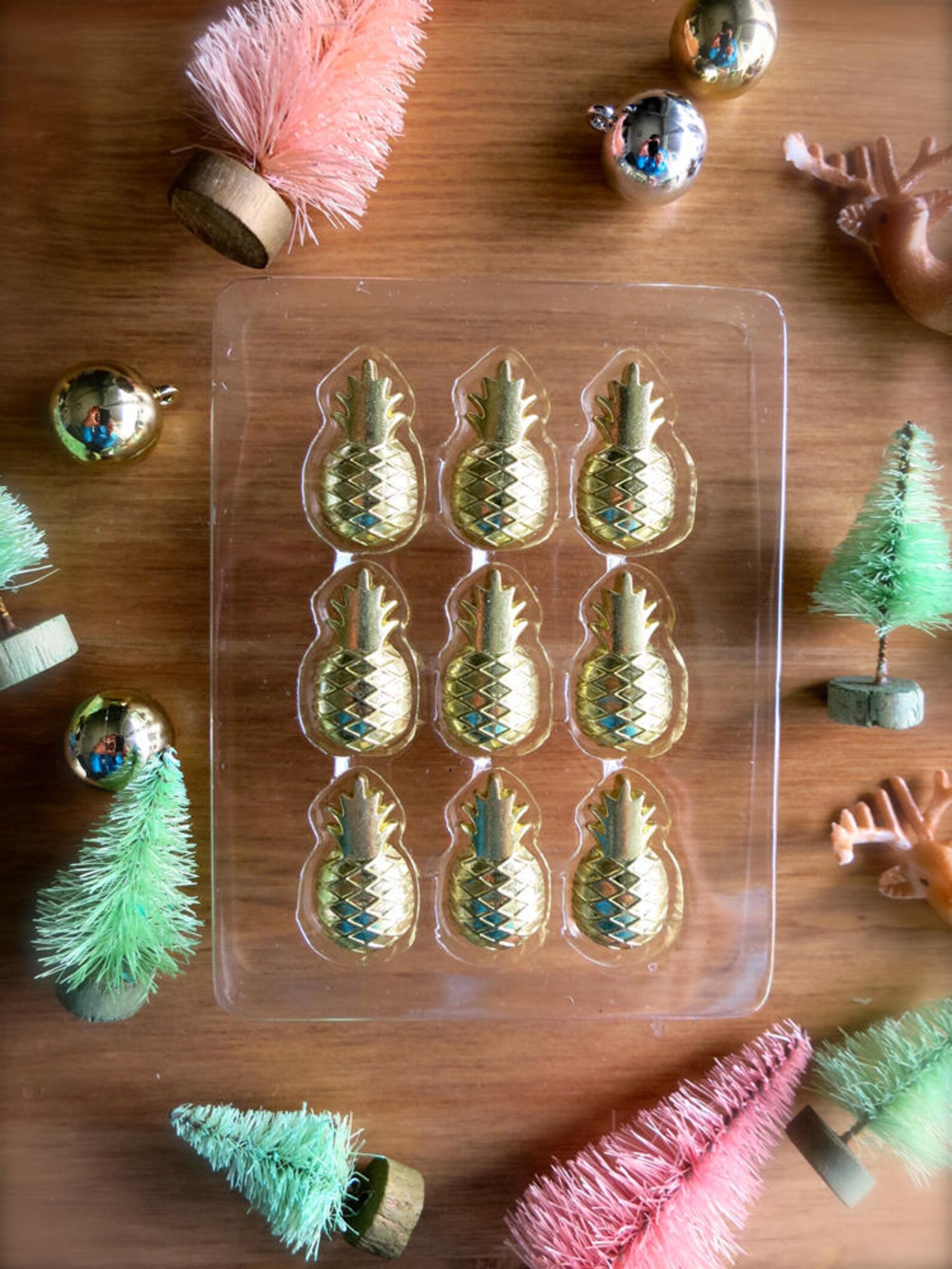 Gold Pineapple Push Pins-lot of 9 Pineapple Push Pins-metal - Etsy