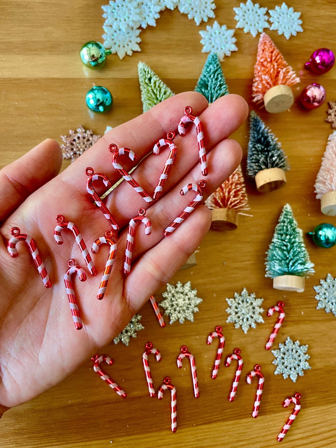 Tiny Retro Shiny Candy Canes-lot of 10-metallic Red & White Mini Candy ...