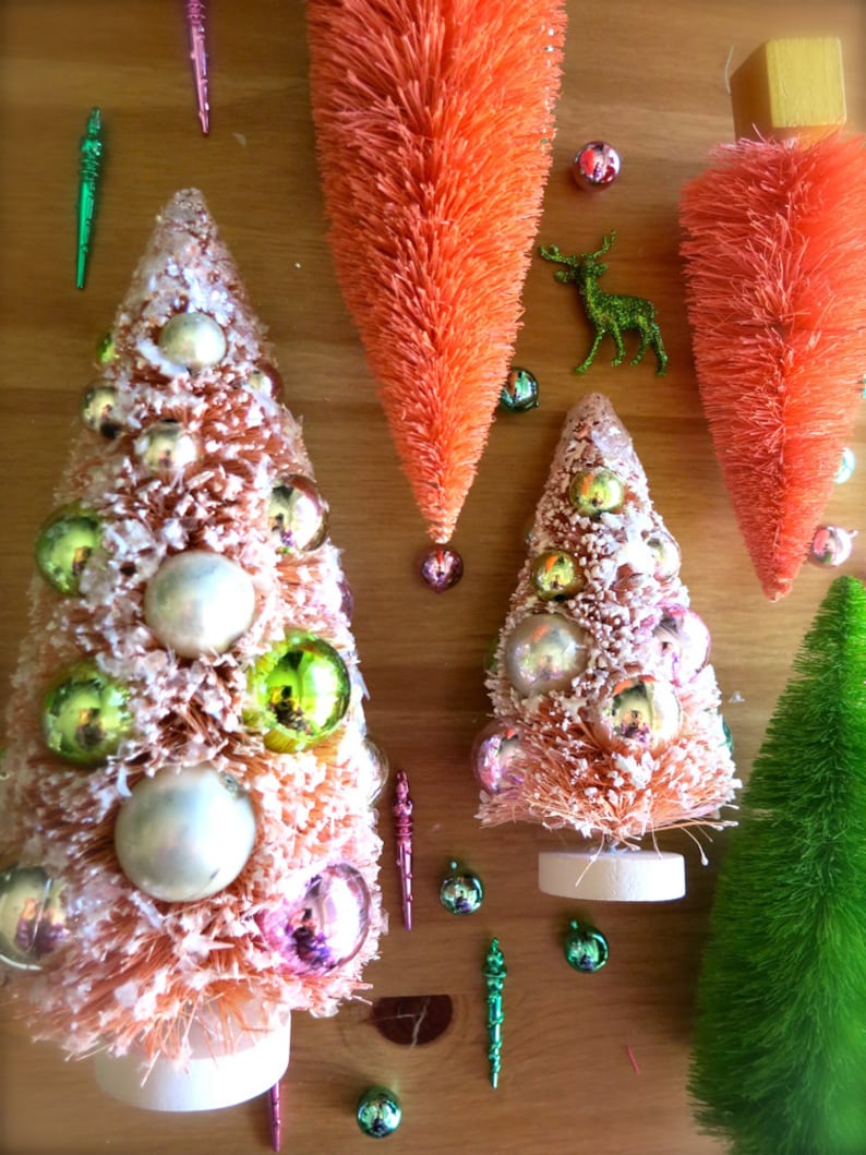 Large Pink Bottle Brush Tree W/ Bulbs-9 Inch Pink Tree-retro - Etsy