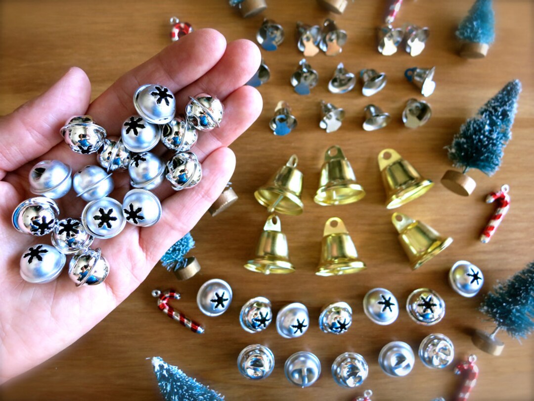 Mini Silver Jingle Bells: Lot of 20 Snowflake Stamped Metal Bells ...