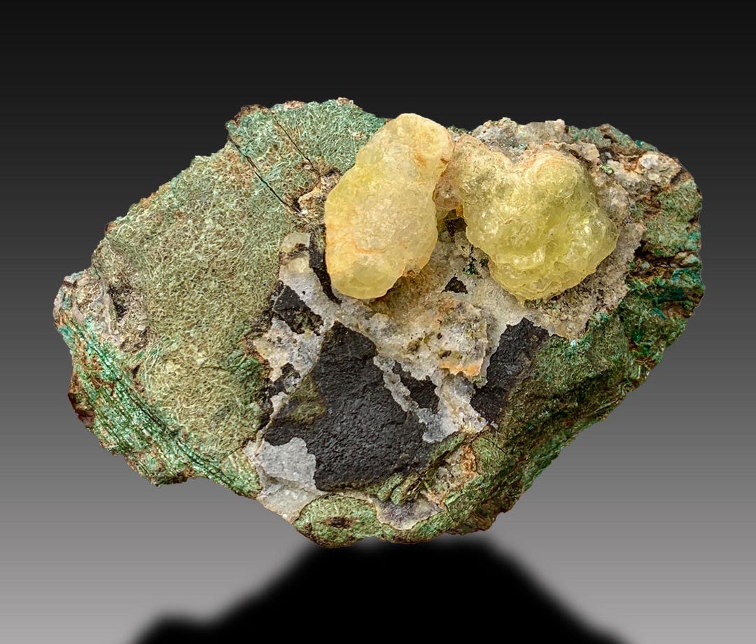 Brucite With Chrysocolla on Matrix – Golden Botryoidal Crystal on Green ...
