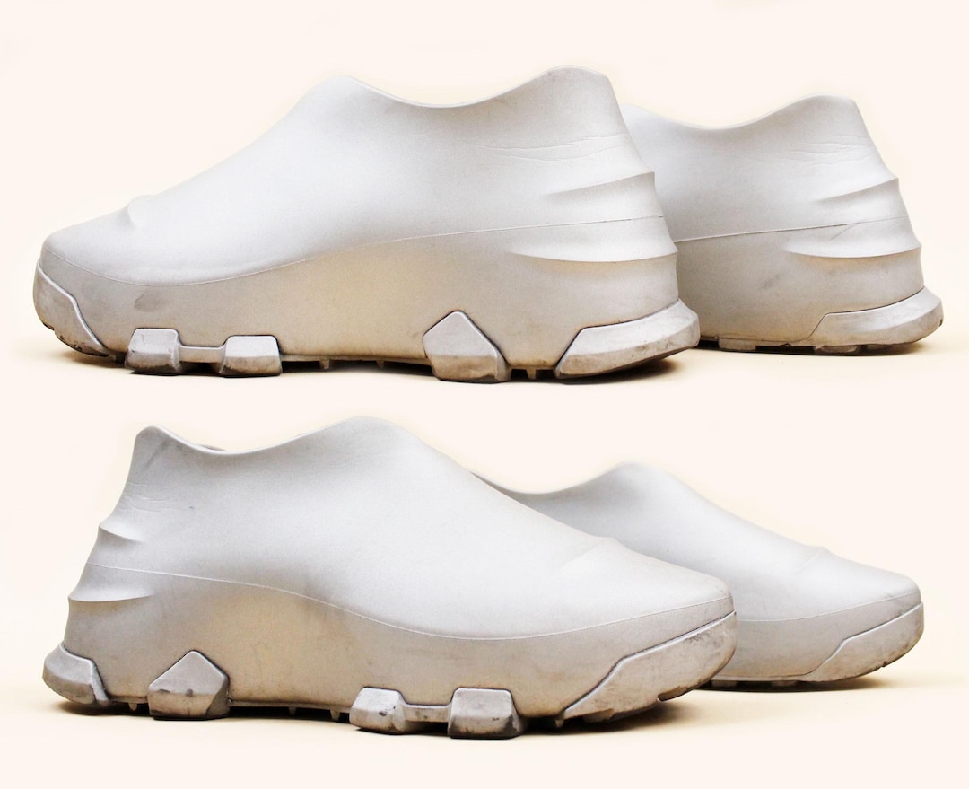 Vtg Givenchy Monumental Mallow Sneaker Shoe Clog Futuristic Silver ...