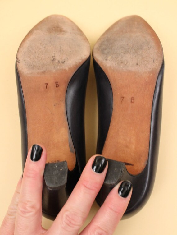 80s Vtg ESCADA Midnight Blue Leather White Stripe Hig… - Gem